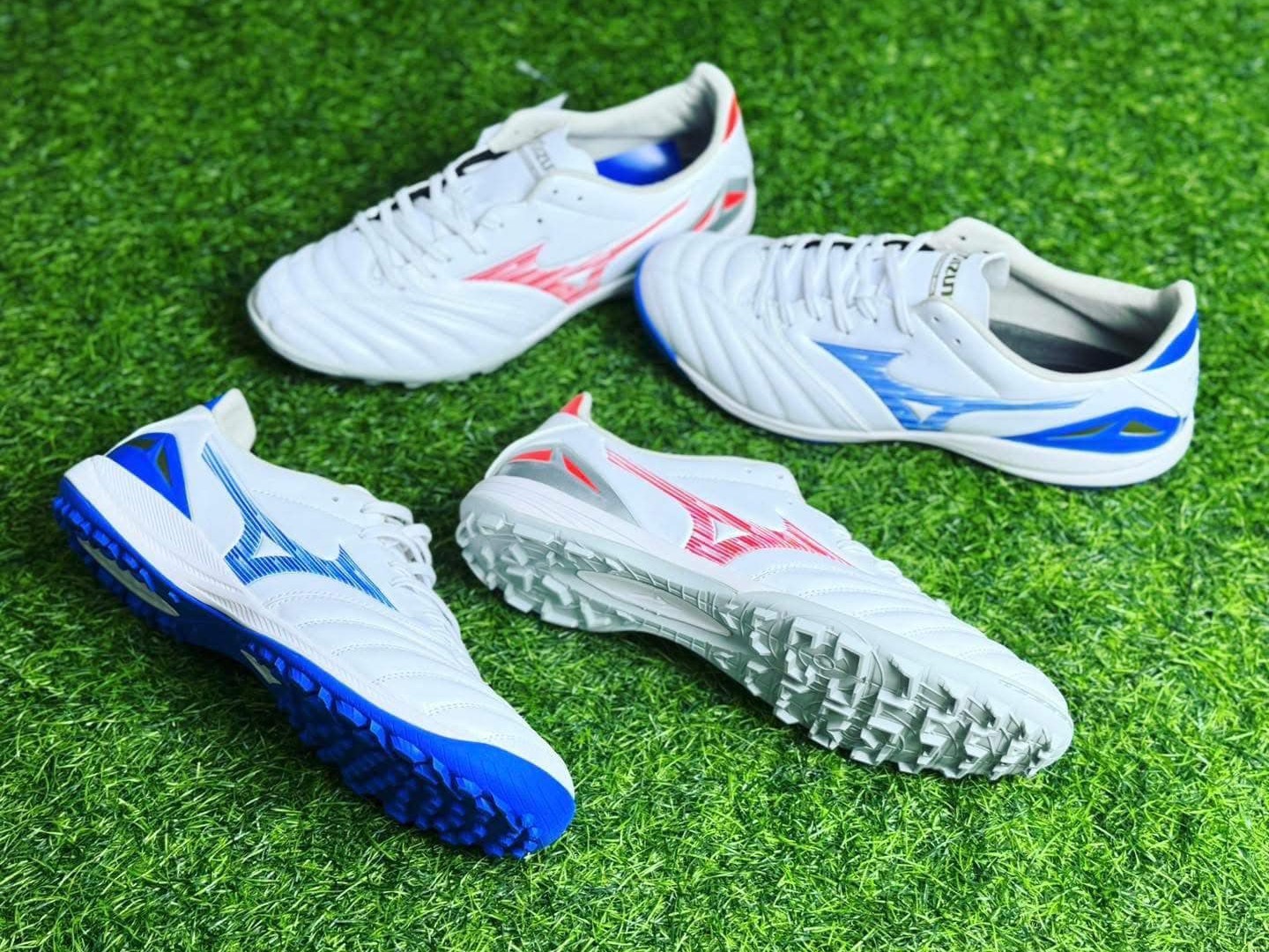 So sánh Mizuno Neo 4 Pro hai phiên bản đế cũ và đế mới: Lựa chọn nào ...