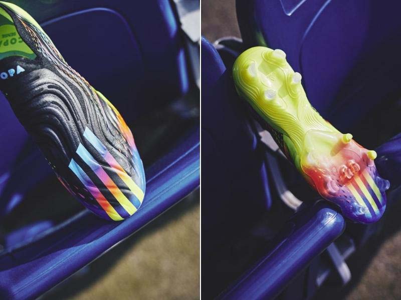 Adidas ra mắt BST "AI Rihla" tuyệt đệp đầy màu sắc chuẩn bị cho World ...